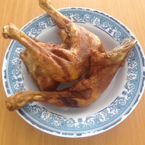 Photos at Restoran A Hassan Nasi Ayam Kg Highway Kesas Awan Besar ...