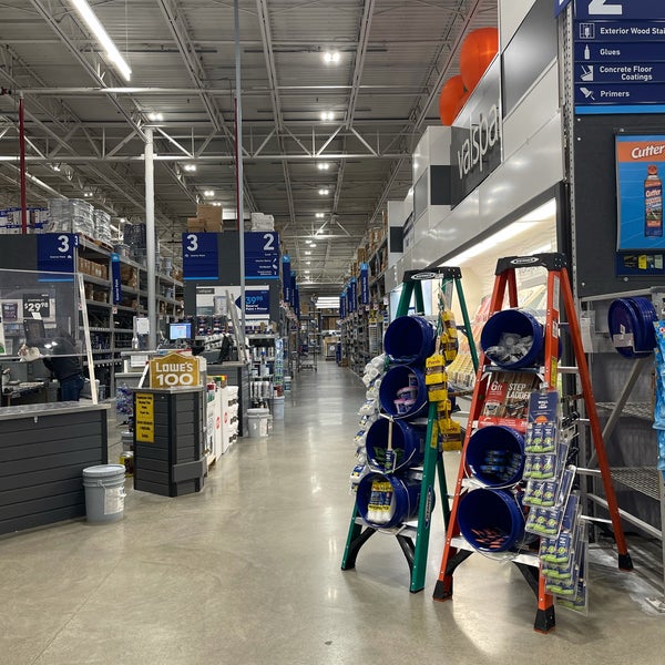 Lowe's - Hardware Store