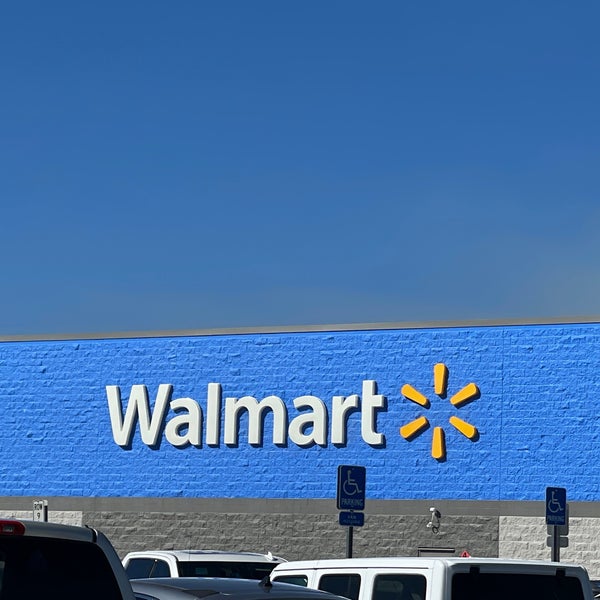 Walmart Supercenter - Big Box Store