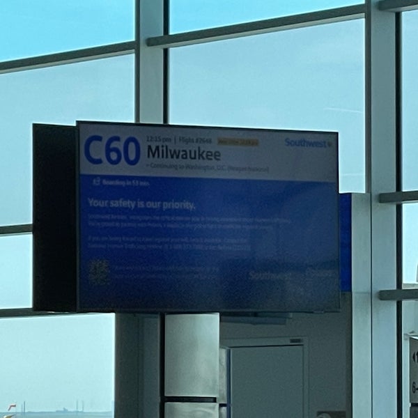 Gate C60 - Denver International Airport - 56 visitors