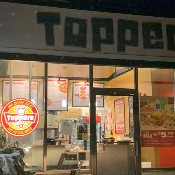 Toppers Pizza - Pizzeria