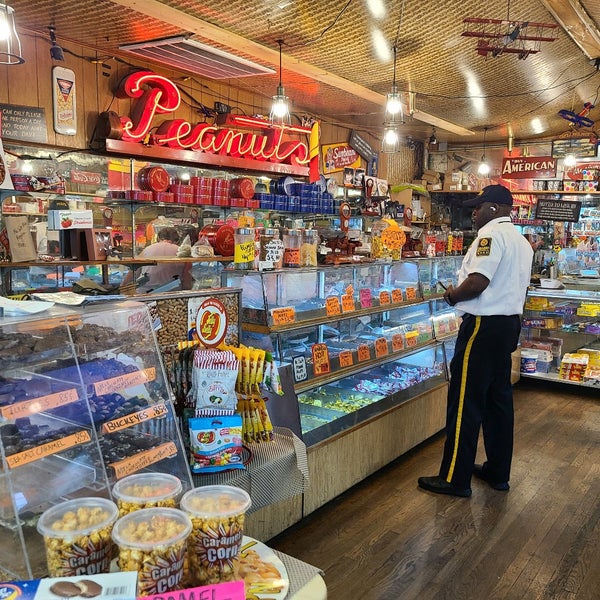 The Peanut Shop - Snack Place