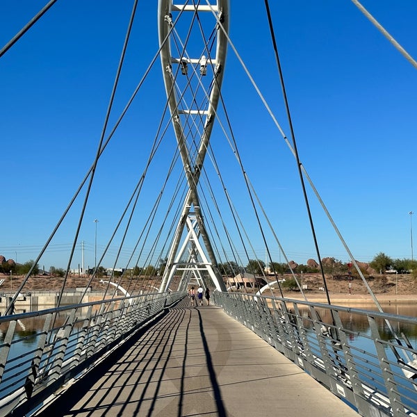James Elmore Pedestrian Bridge - 3 tips