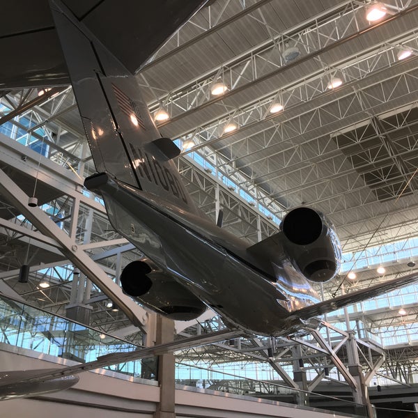 Bill Daniels "Cablevision Tool" Learjet 35A - Public Art in Denver ...