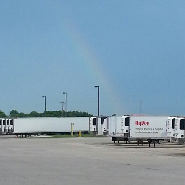 Hy-Vee Perishable Distribution Center - Chariton, IA