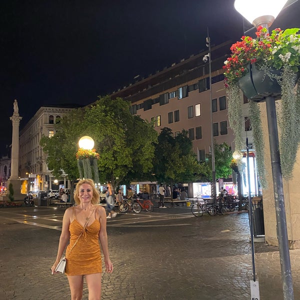 Piazza Garibaldi - Plaza in Padova