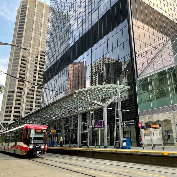 The CORE Shopping Centre - Downtown Calgary - 317 7th Avenue SW