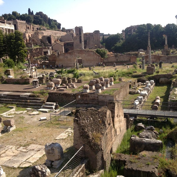 Palatino - 163 tips from 17754 visitors