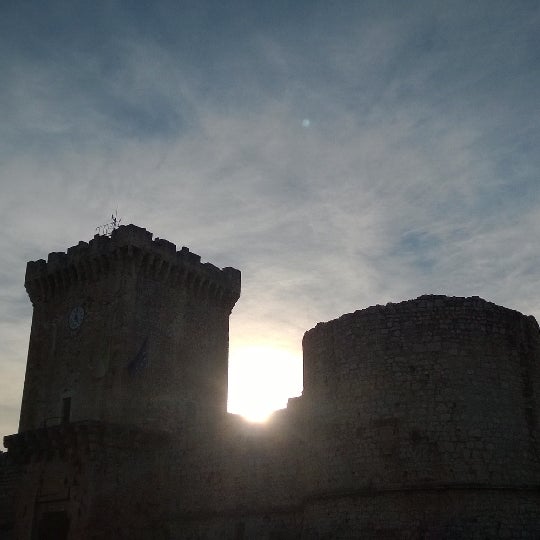 Castello Piccolomini di Ortucchio - Ortucchio, Abruzzo