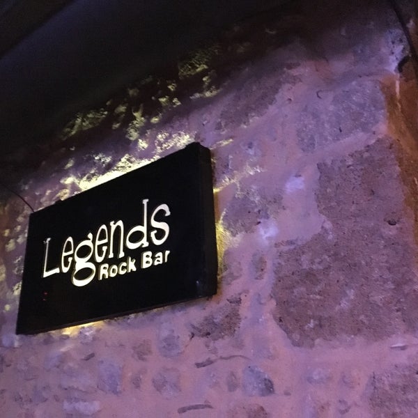Legends Rock Bar - Παλιά Πόλη - 7 tips