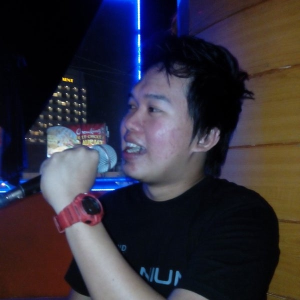 Center Stage - Timog