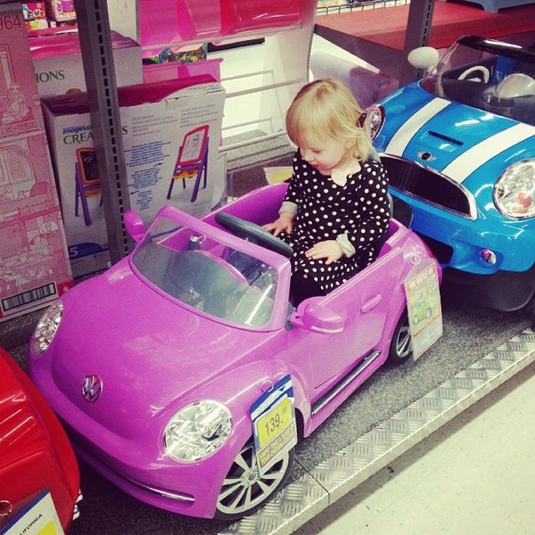 Toys"R"Us (Now Closed) - Basildon, Essex