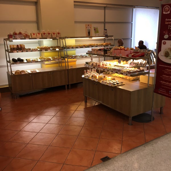 Gateaux House (กาโตว์ เฮ้าส์) (Now Closed) - Bakery