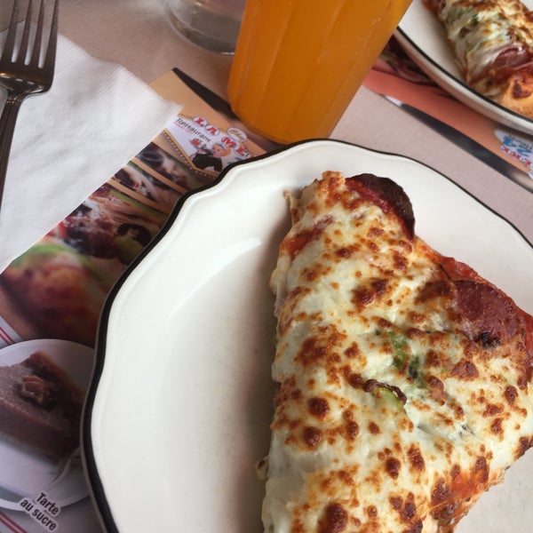 Restaurant Chez La Mère - Deli in Montréal