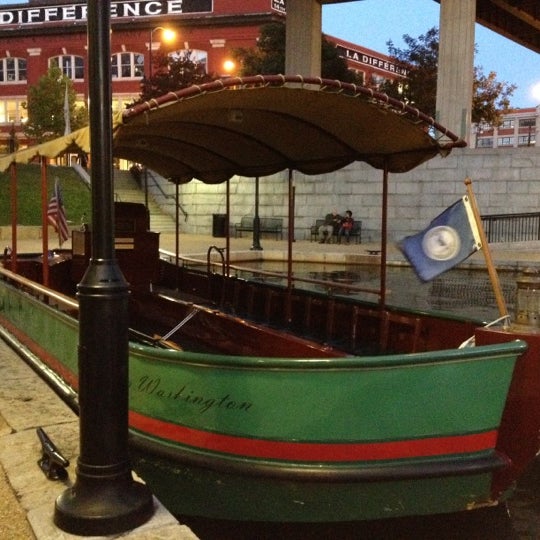 Riverfront Historic Canal Cruises - Boat or Ferry in Richmond