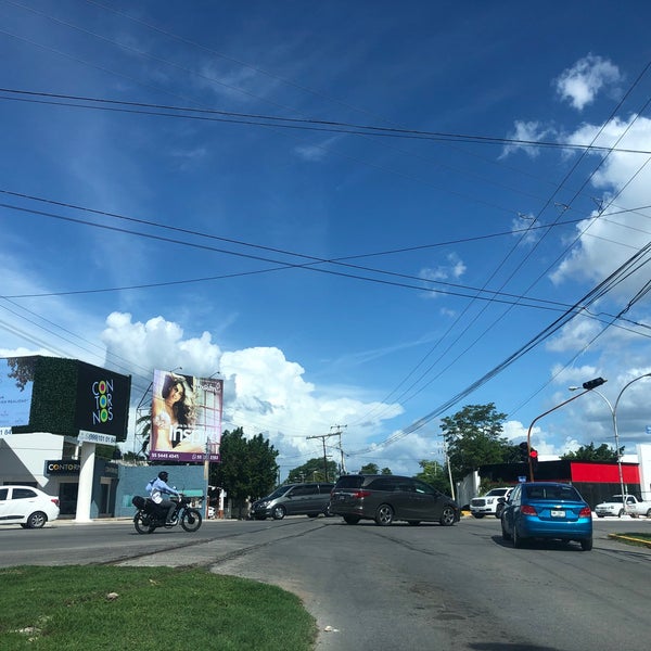 Ford - Calle 56B, No. 495, Prolongación Paseo de Montejo