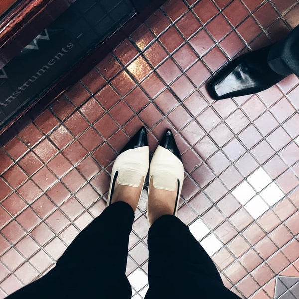Coombs Shoe Service - Shoe Repair Service in Sydney City Center