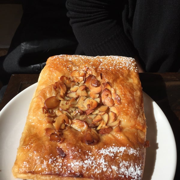 Thobors Boulangerie Patisserie - Bakery in Toronto