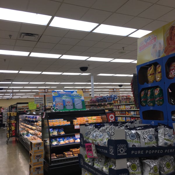 County Fair Food Store - 1305 W Havens Ave