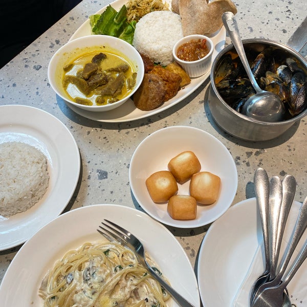 Two Sons Bistro - Kuala Lumpur City Center - Lot 415, Suria KLCC