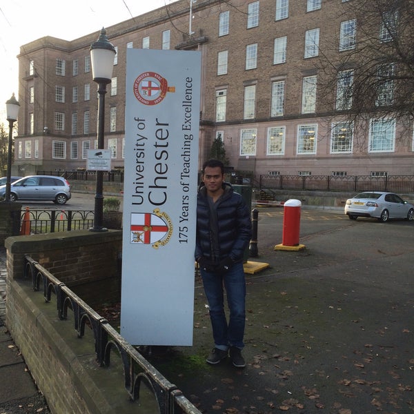 University of Chester, Riverside Campus - Castle Drive