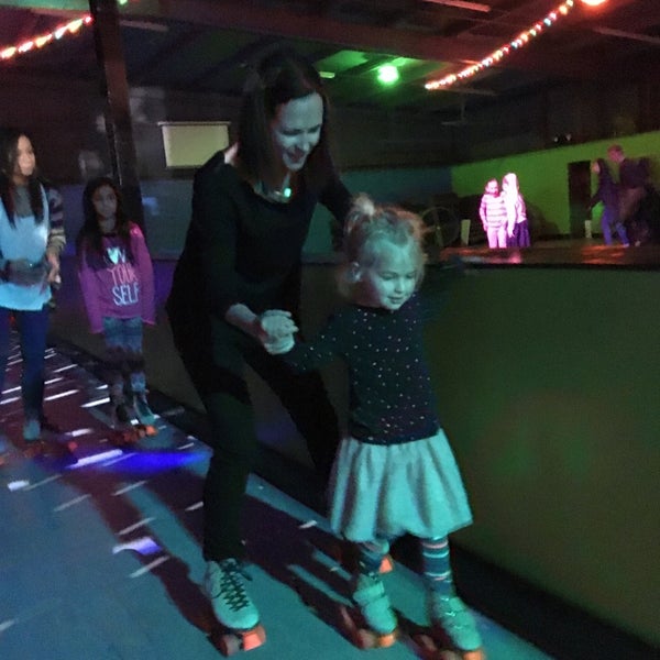 Austin Roller Rink - 11600 Manchachcha Rd Bld 1