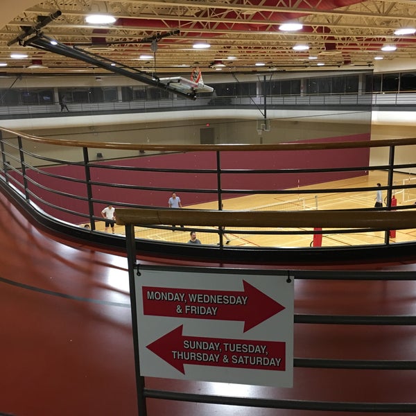 Meri Lou Murray Recreation Center - Recreation Center in Ann Arbor