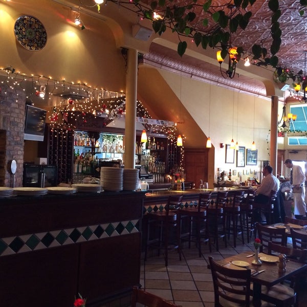 Bruno's Restaurant - Downtown Springfield - 14 tips from 326 visitors