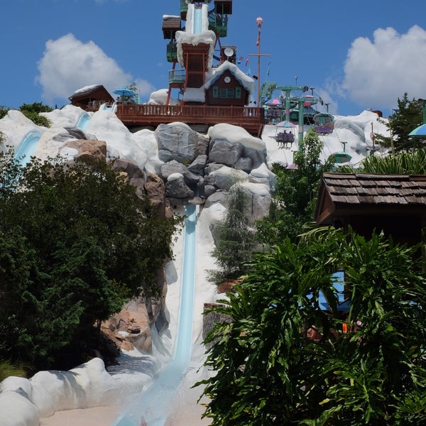 Summit Plummet - Attraction
