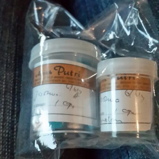Apotik Putri - Pluit - Pharmacy in Penjaringan