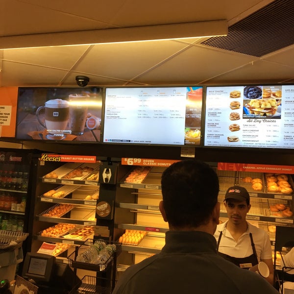Dunkin' - Bay Ridge - 9243 4th Ave