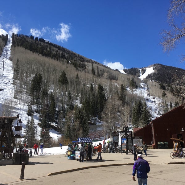 Telluride Gondola - Tram Station