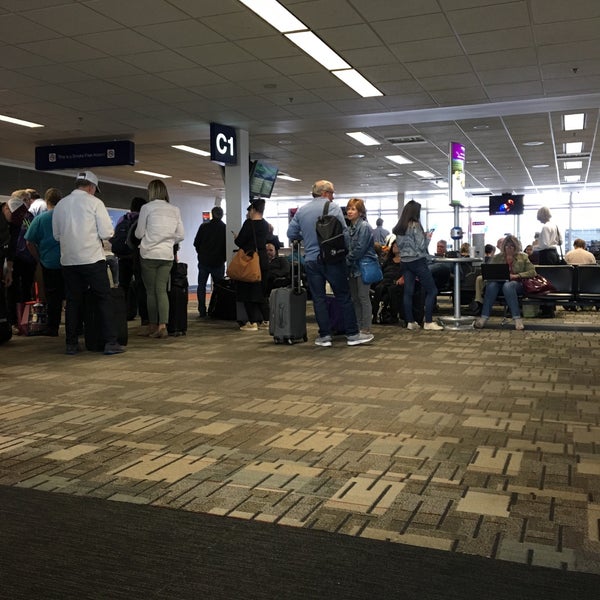 Gate C1 - 4 tips from 1628 visitors