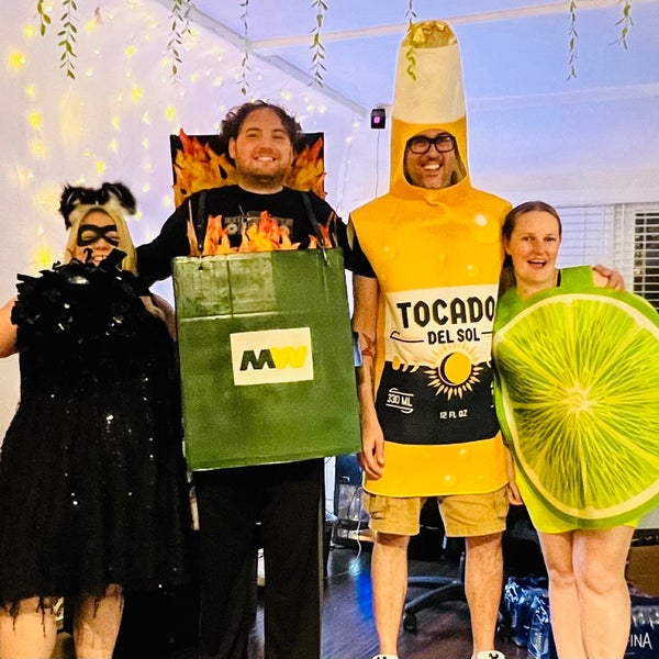 Snow White Cafe - Café in Hollywood