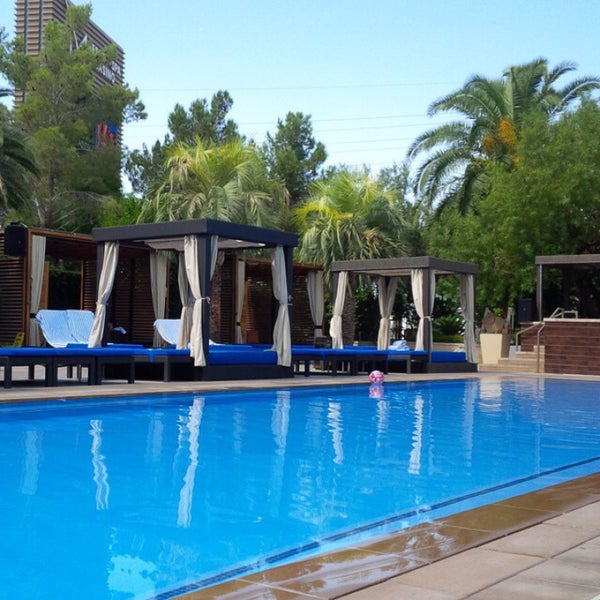 Photos at Green Valley Ranch Pool - Swimming Pool in Green Valley Ranch
