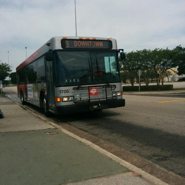 Regency Square Transit Hub - Regency - 1 tip from 95 visitors