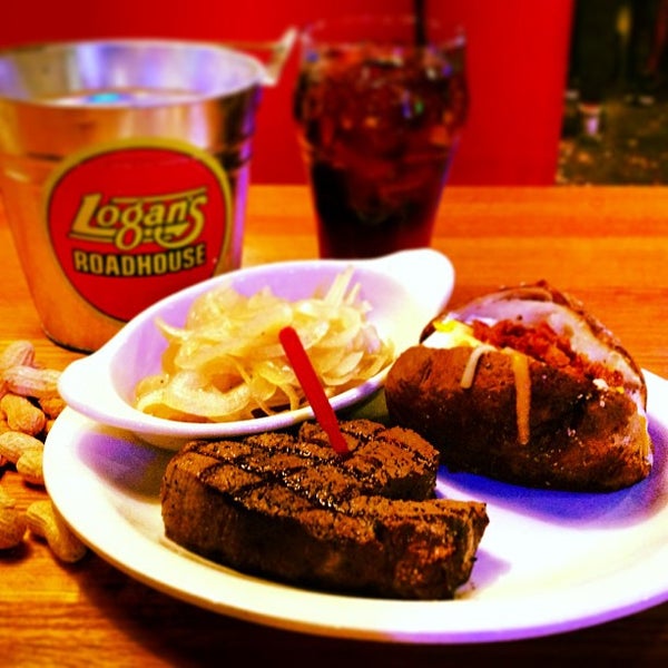 Logan's Roadhouse - American Restaurant in Riviera-Westchester