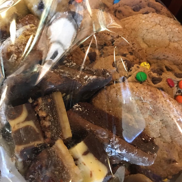 Corner Bakery Cafe - 6100 Topanga Canyon Blvd, Ste 1330, Ste 1330