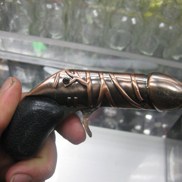 Lucky Tabaco Shop - East Harlem - New York, NY