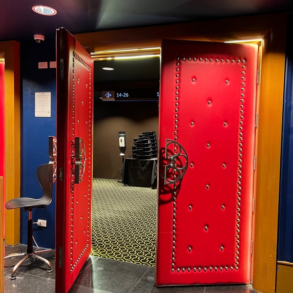 Bonifacio High Street Cinema 2 - Movie Theater in Fort Bonifacio