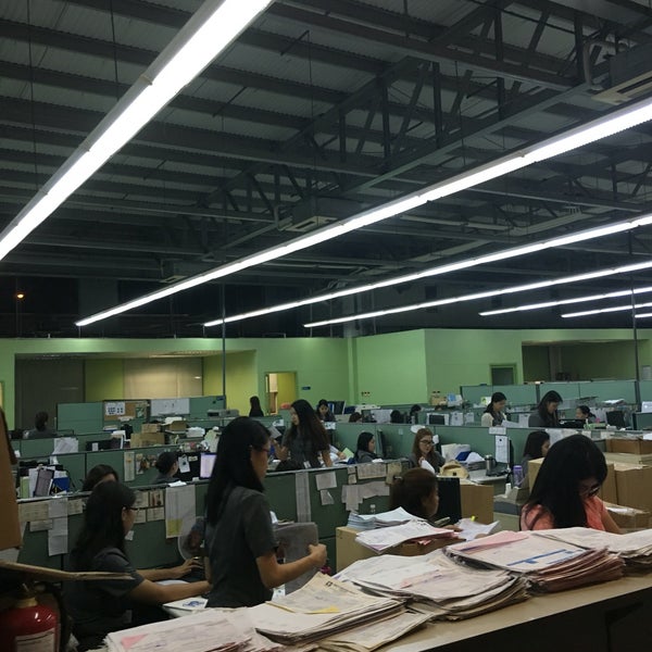 SM Corporate Offices - Bldg. B - Barangay 76 - 3 tips from 349 visitors