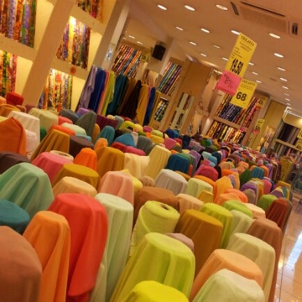 Gulati's Silk Store - 6 tips from 2263 visitors