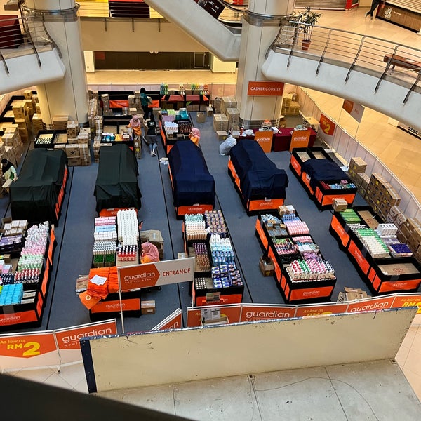 Guardian - Golden Triangle - The Weld Shopping Centre