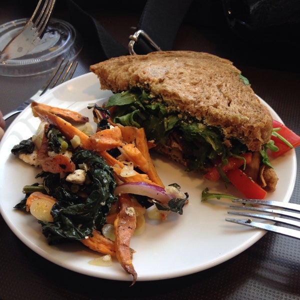 The Boulevard Coffee Roasting Co. - Coffee Shop in Vancouver