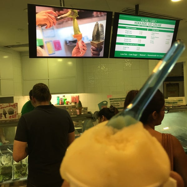 Photos at Azabu Sabo Hokkaido Ice Cream - Singapore River - 22 tips ...