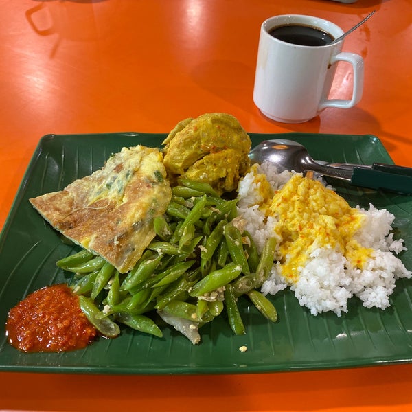 Food More by Sheng Siong - Food Court in Serangoon