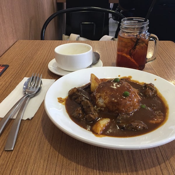 Eighteen Chefs - Serangoon - 9 tips from 1320 visitors