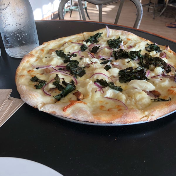 Don’t Argue Pizzeria - Riley Park - 3240 Main St