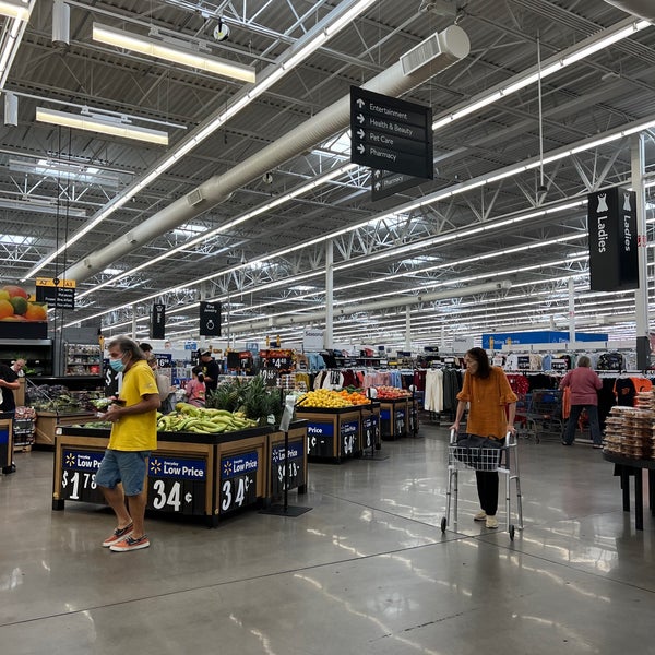 Walmart Supercenter - Port Richey, FL