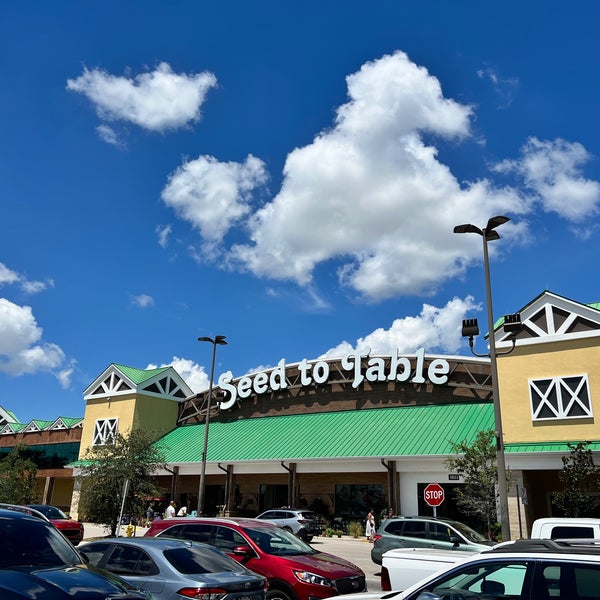 Seed To Table - American Restaurant in Naples
